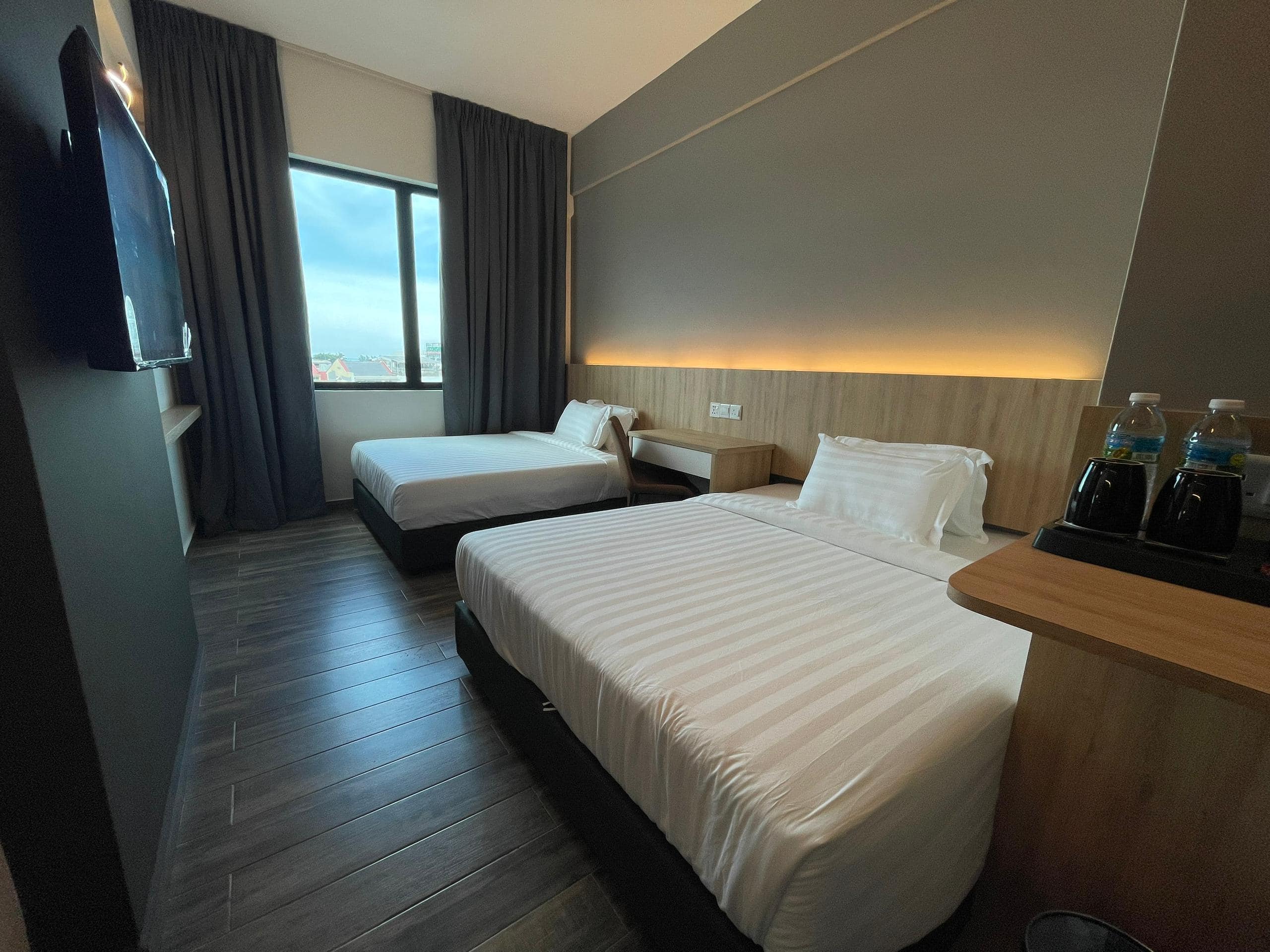 Citi Plaza Hotel & Suites